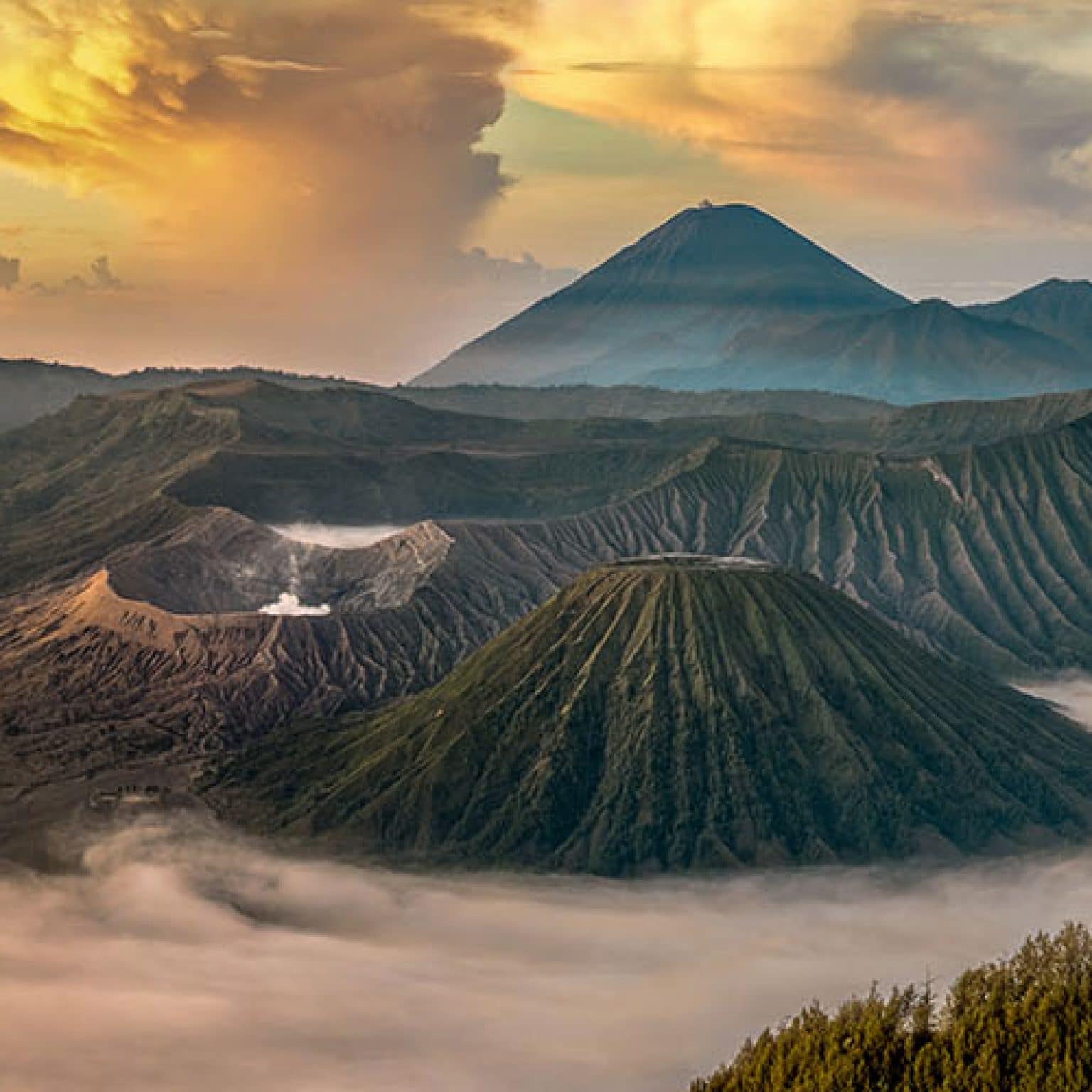 Ontdek de hoogtepunten van het prachtige Java-eiland in Indonesië ...